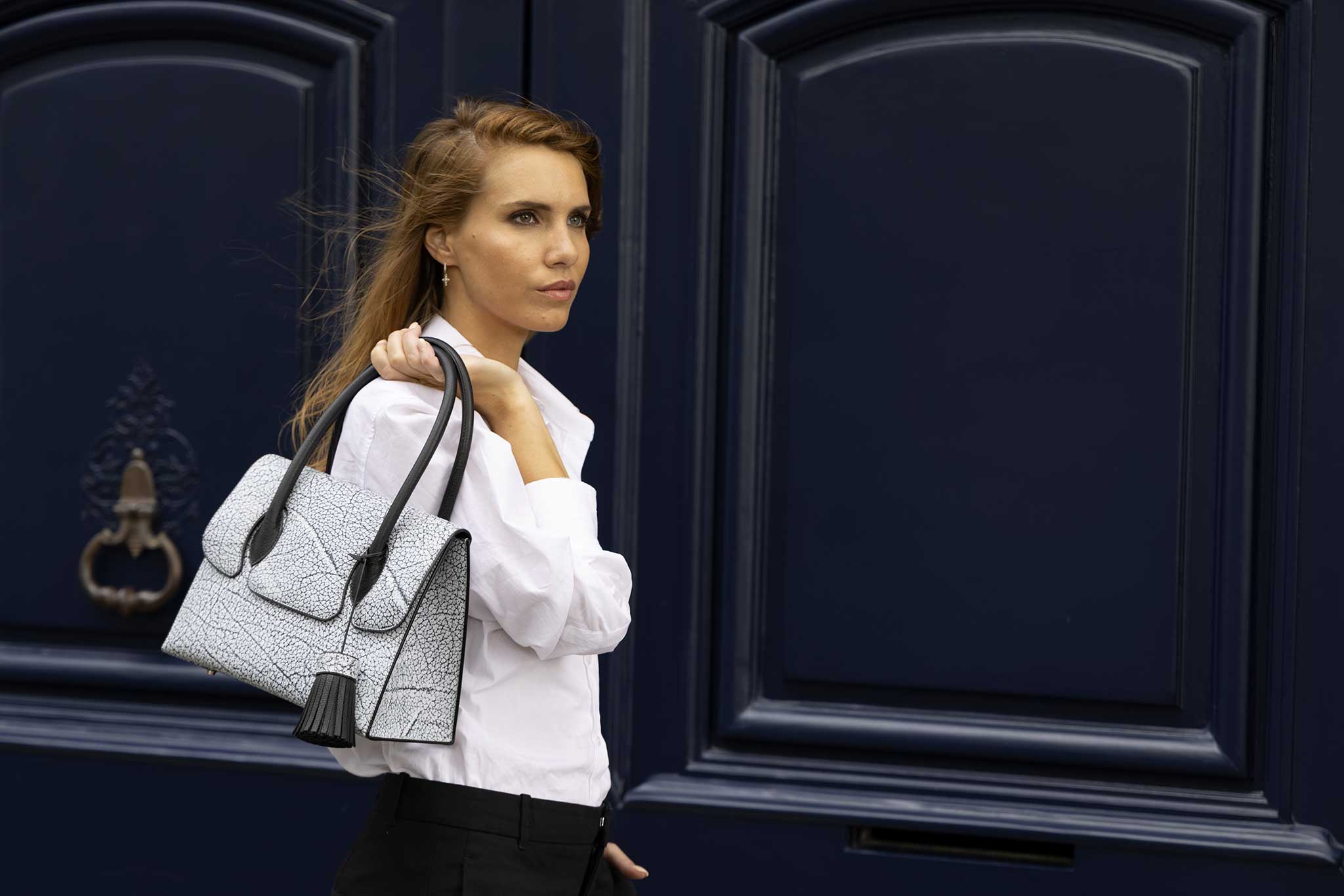 Codes et symbols of luxury in Leather Goods - Duret Paris